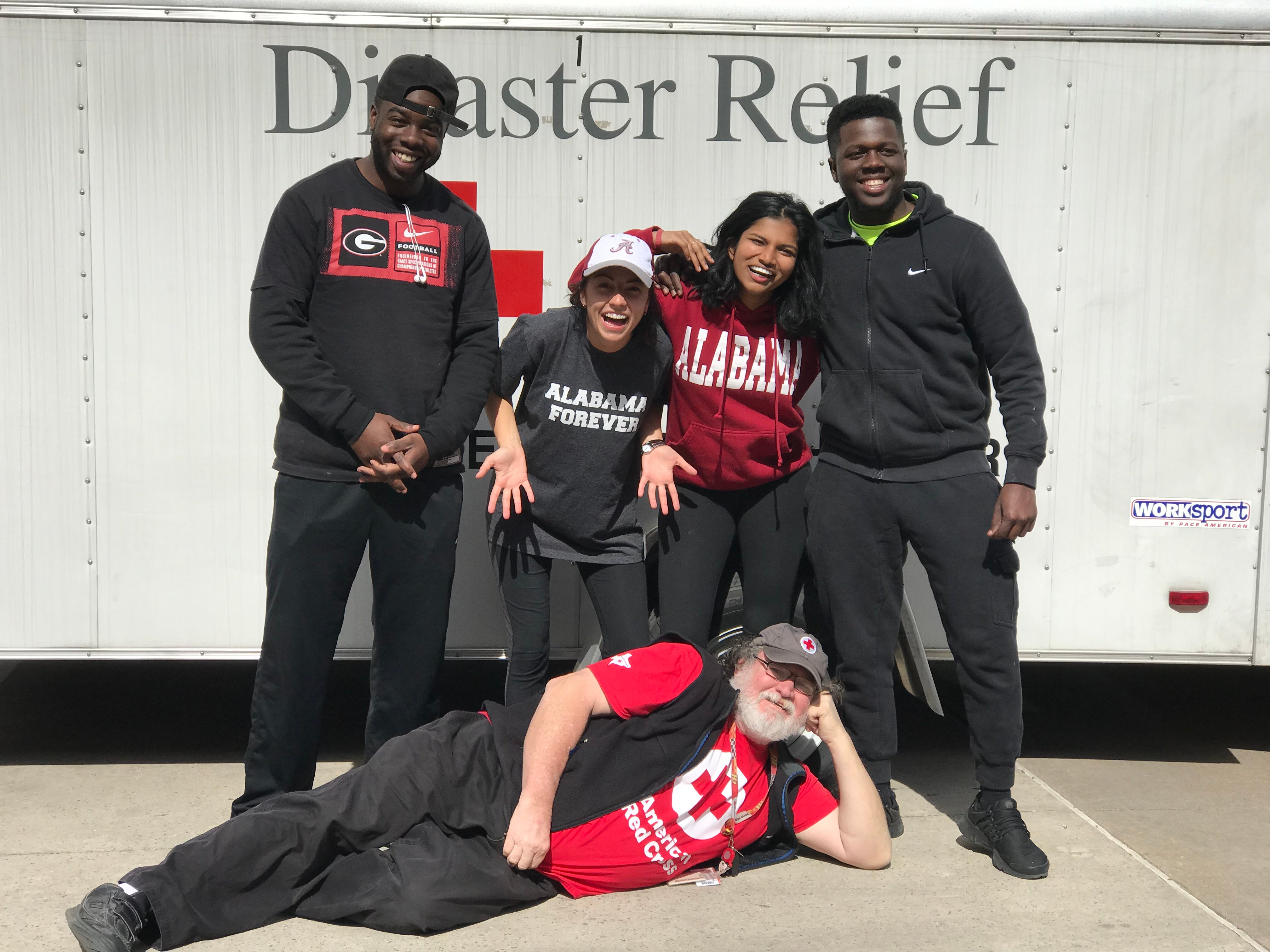 Go Bama! Go Beyond! Students Share Volunteer Experiences – University ...