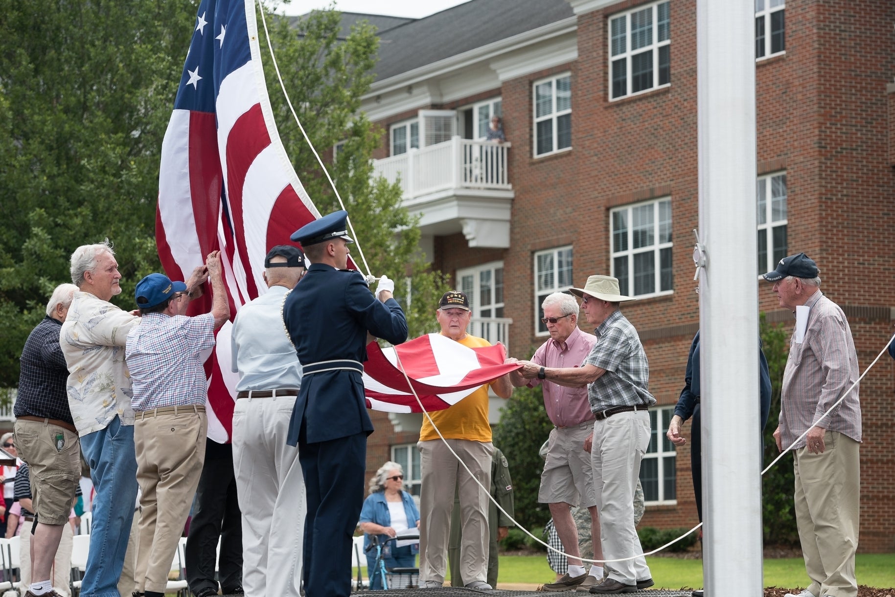 Capstone Village Marks Flag Day with Ceremony - University of Alabama News