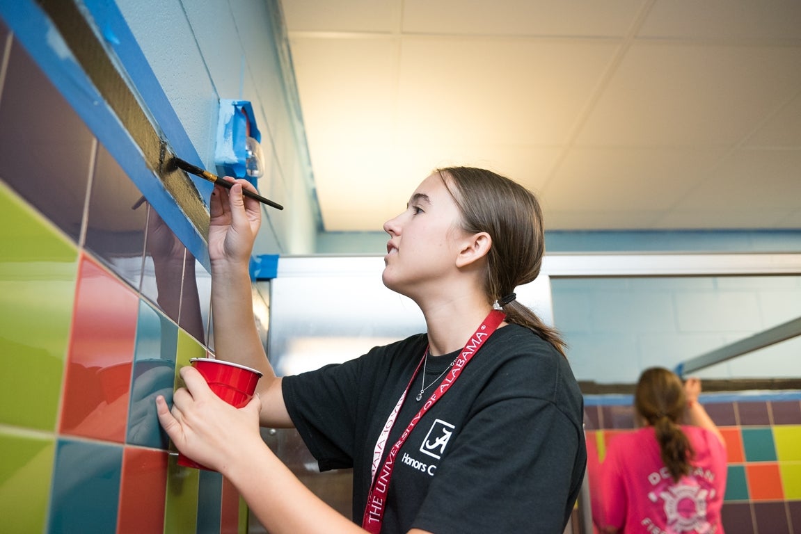 UA Students Strive to Improve Community Through Service Projects ... UA Students Strive to Improve Community Through Service Projects ...