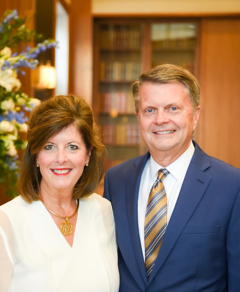 Ray and Kathy Hayes Win Collegiate Recovery Award for Philanthropy ...