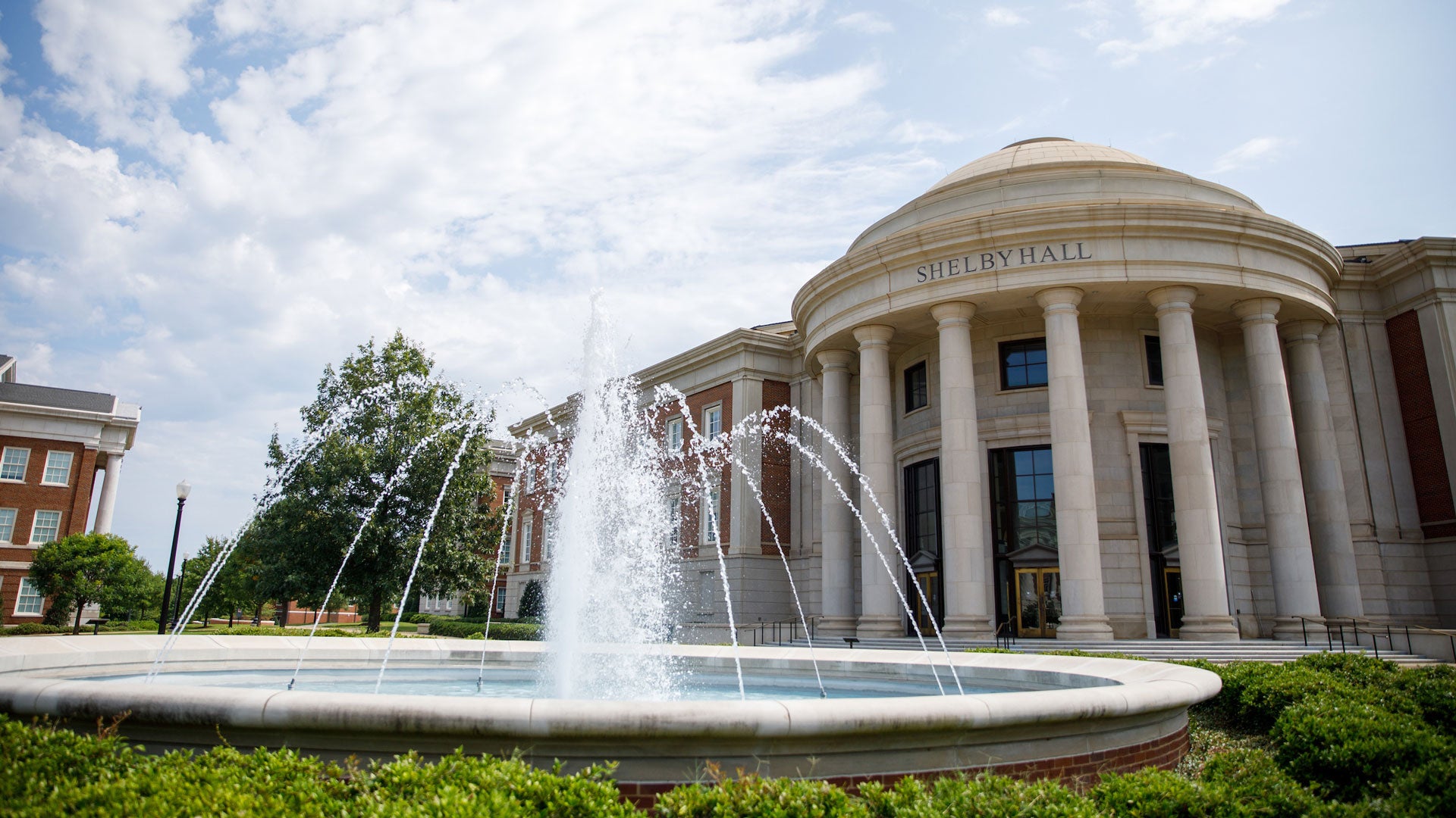 Picture Perfect: Top 10 Places on UA's Campus to Snap Photos ...