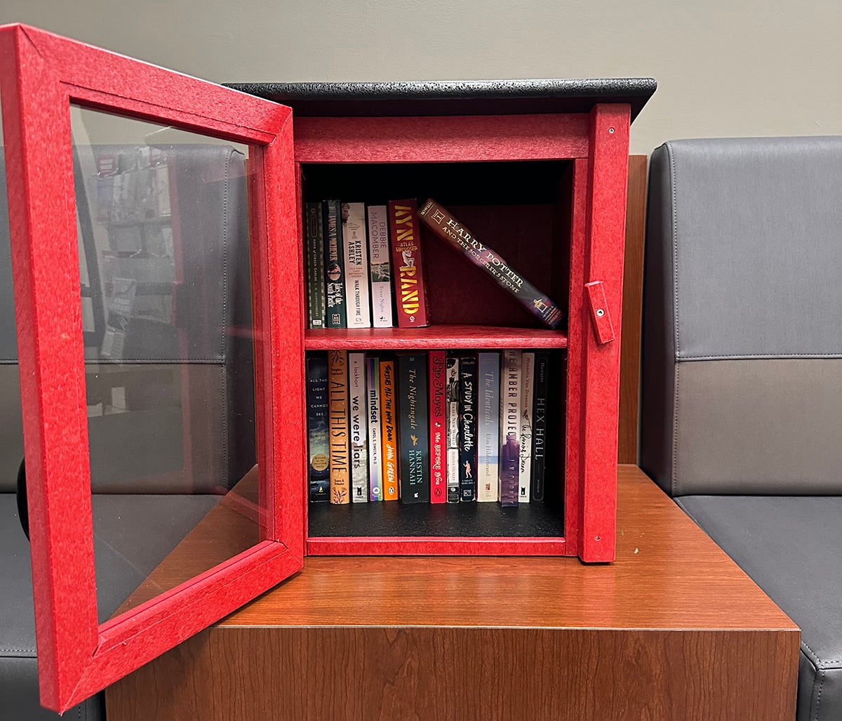 Little Free Libraries to Pop Up Around Campus Soon - University of ...