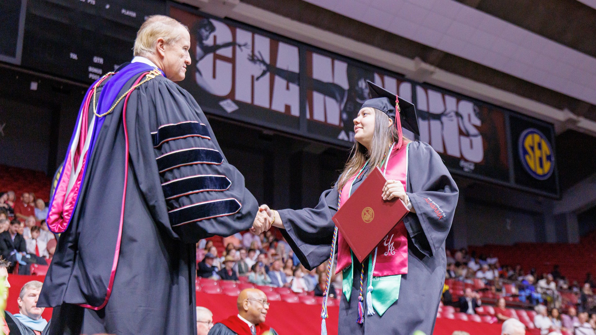Memorable Moments from Spring 2025 Commencement - University of Alabama ...